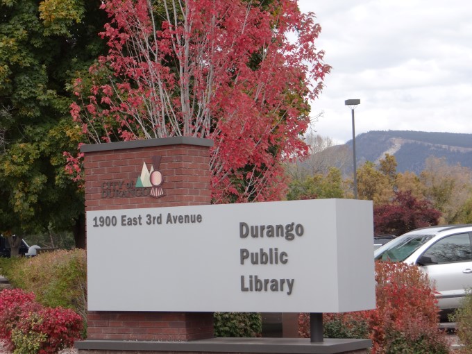 Walkabout With Wheels Blog: The Durango Public Library in Durango, Colorado