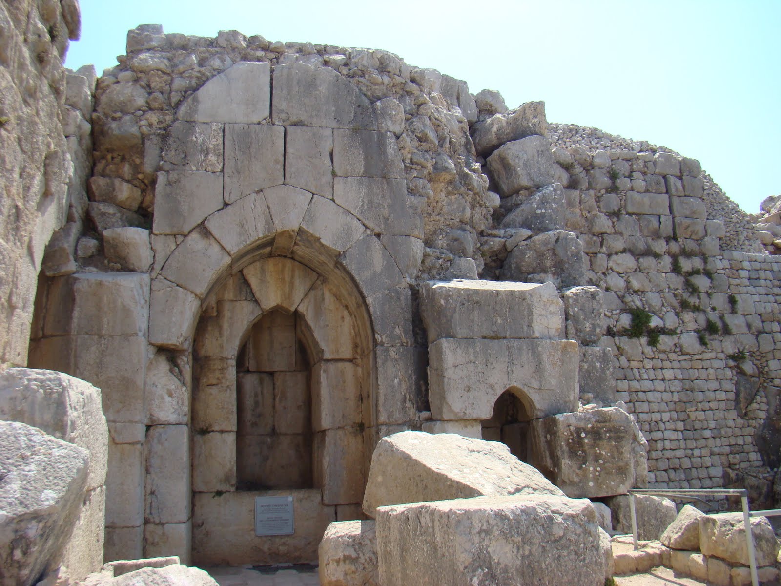 PazzaPazza: NIMROD FORTRESS - QAL'AT SUBAYBA