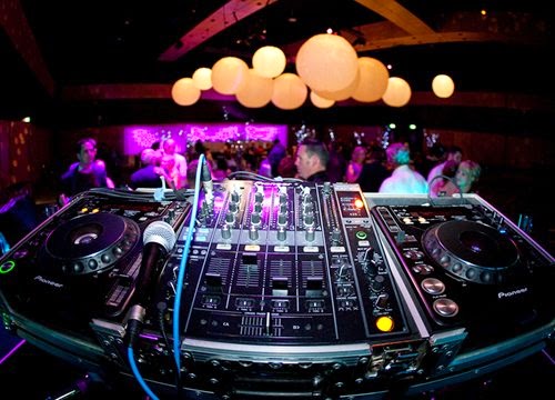 Must Have Supplies For An Unforgettable Party | Utterly Organised