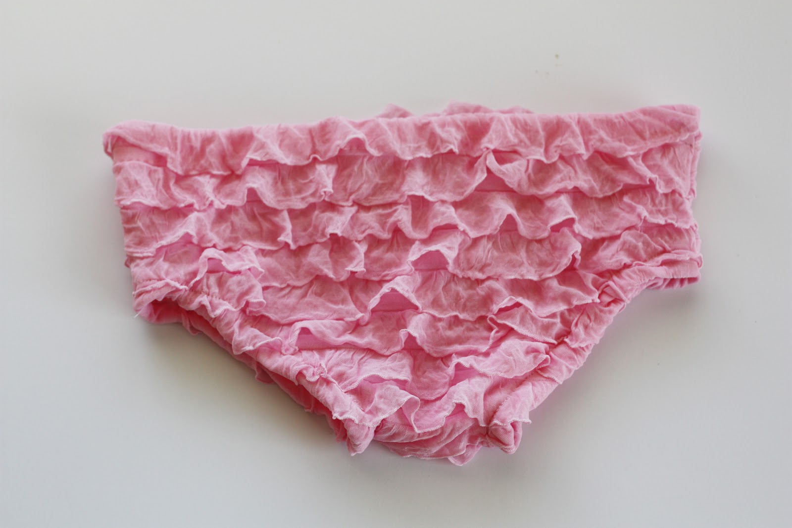 Newborn Ruffle Fabric Diaper Cover Tutorial and Free Pattern - Sew Much Ado