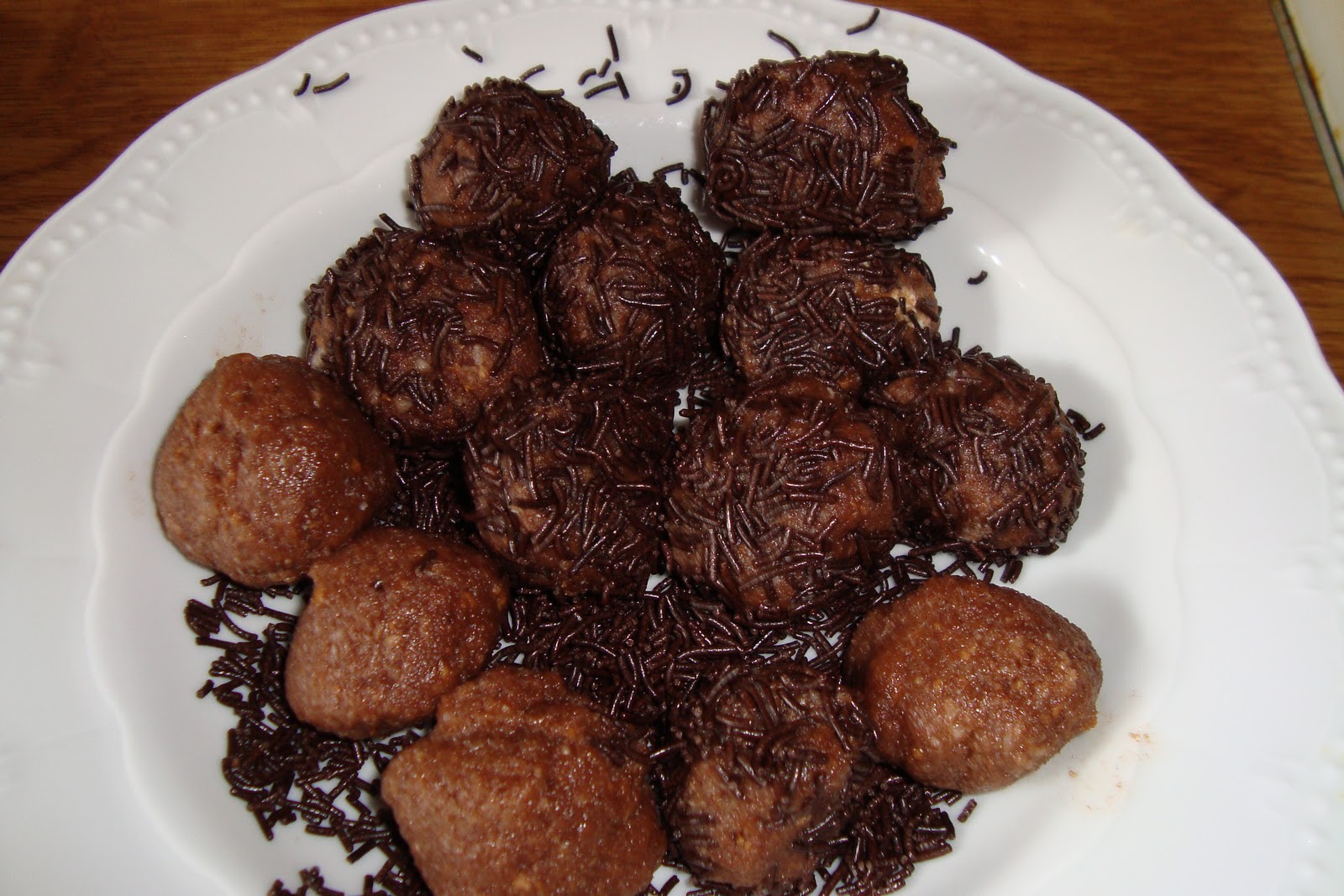 Mit køkken på Kreta: Troufes- Græske kokoskugler