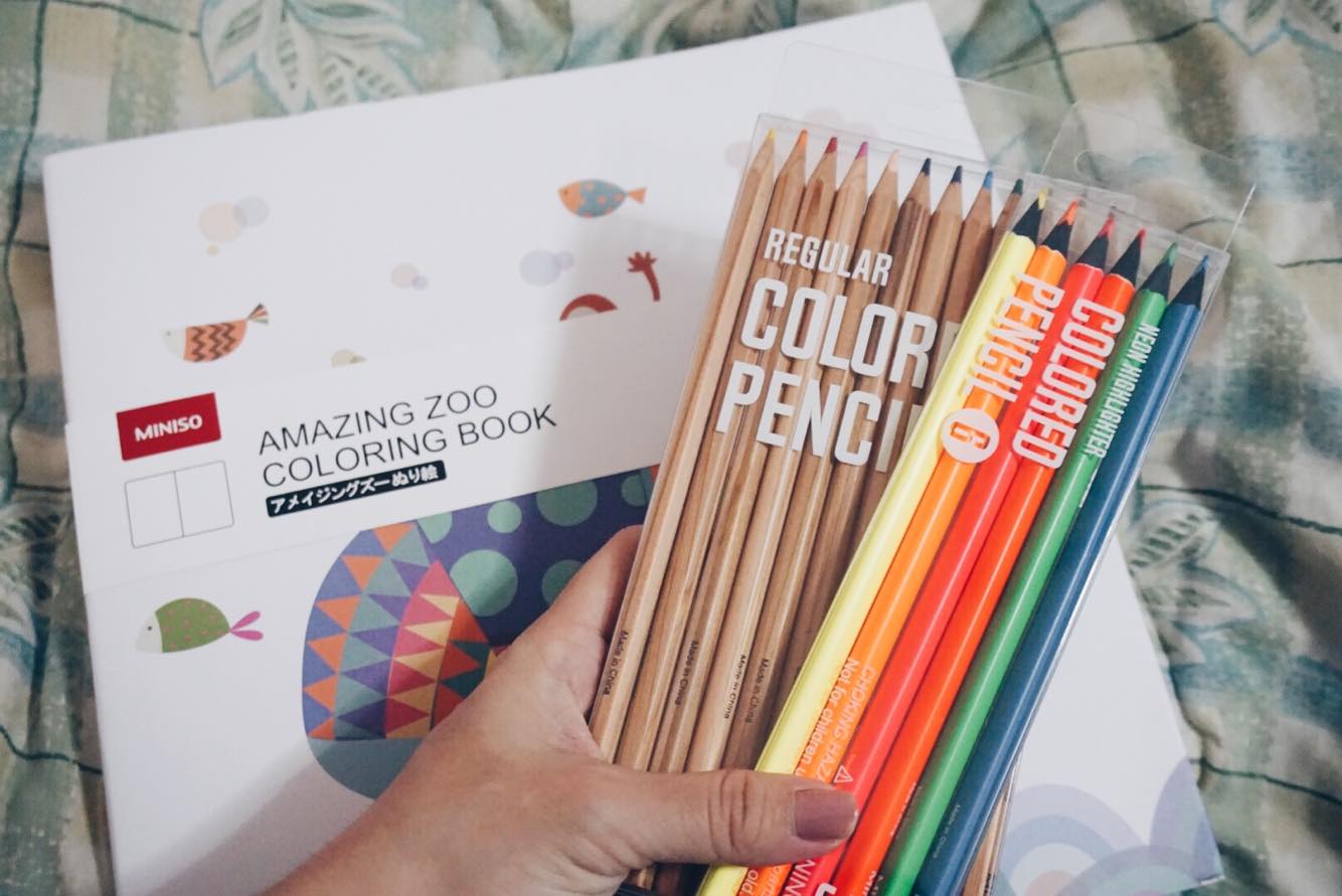 Porpoyz: ฝึกสมาธิผ่านการระบายสีกับชุด MINISO : Amazing Zoo Coloring ...
