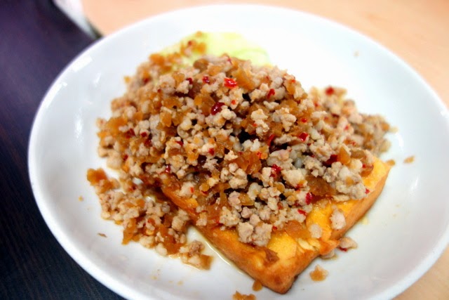 Tong Ah Eating House ~ rolling writes