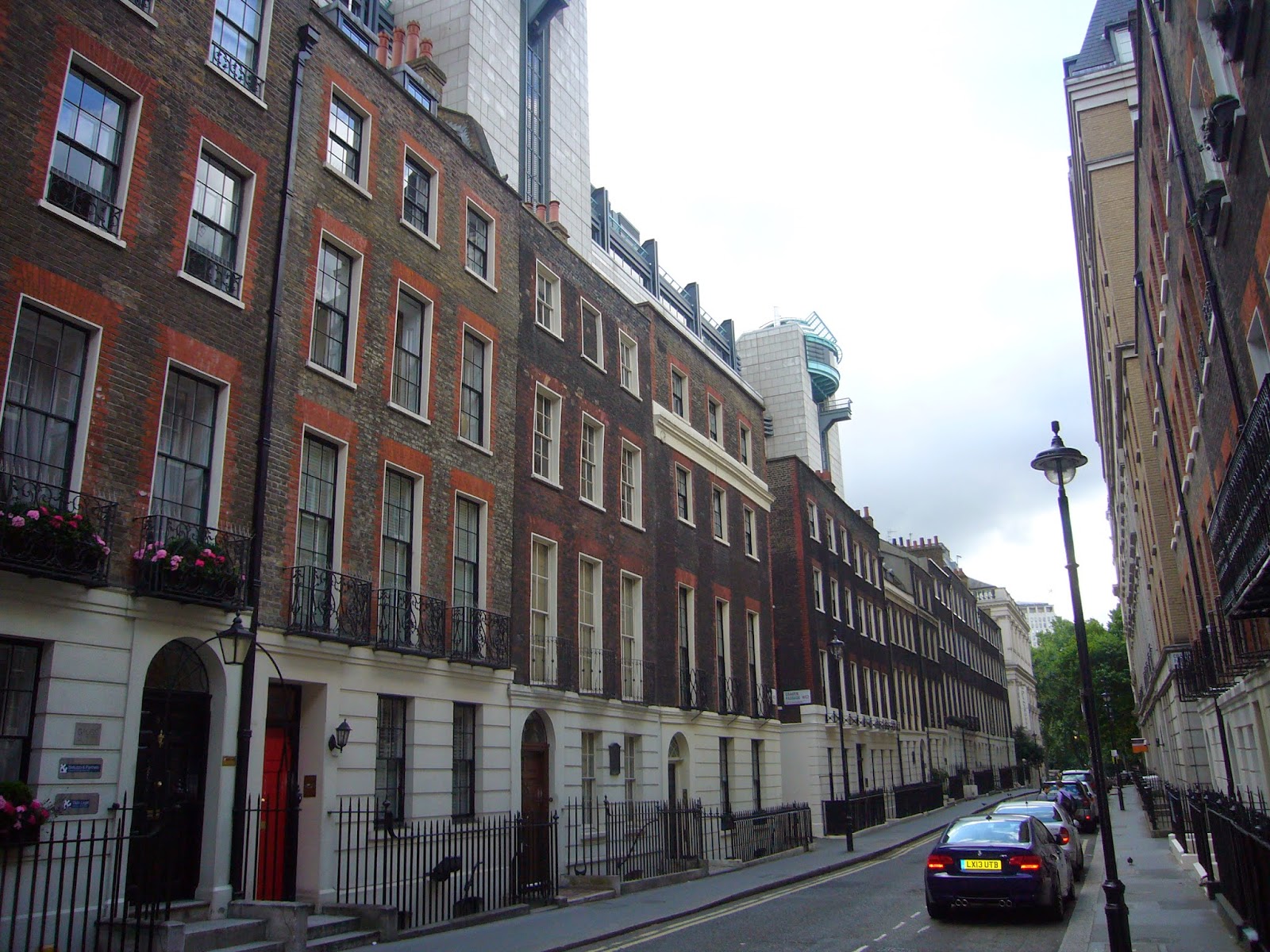 Holmes and Poirot in London: ロンドン クレーヴンストリート（Craven Street）