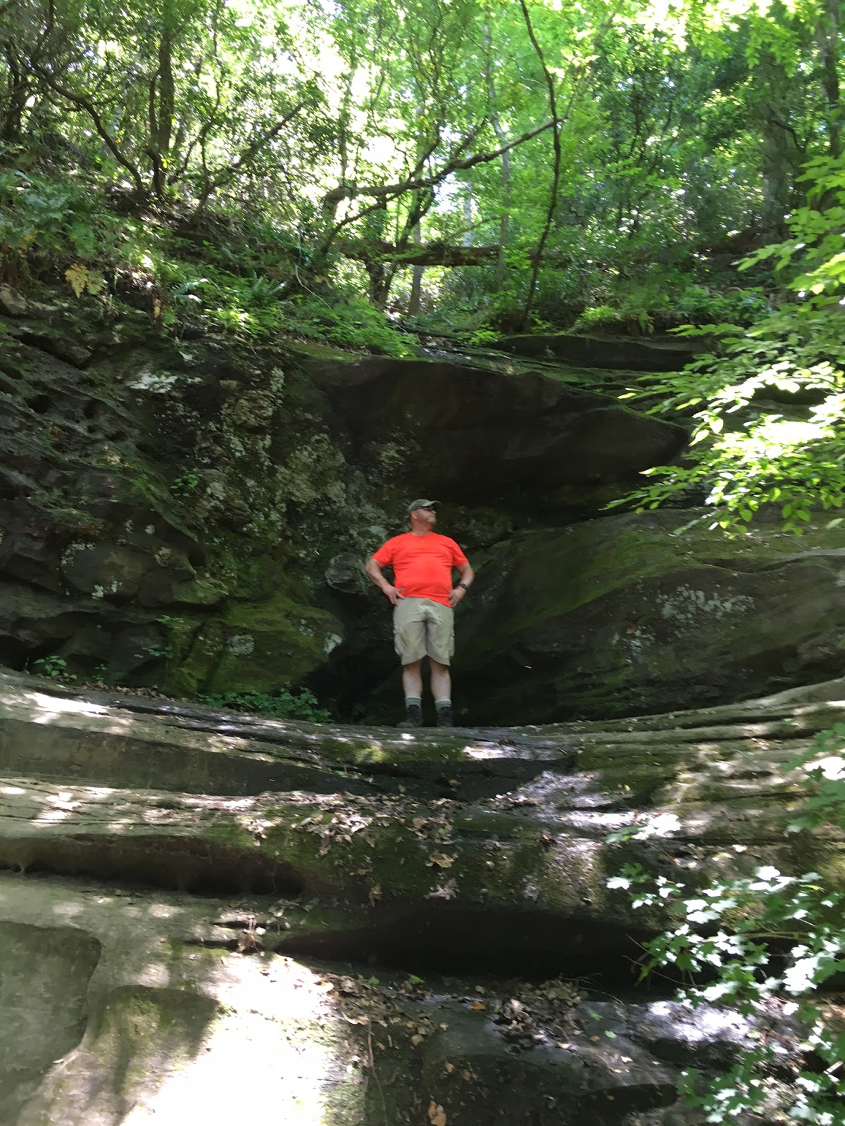 Hiking with a Fat Bald White Guy: RAVEN ROCK STATE PARK - RAVEN ROCK ...