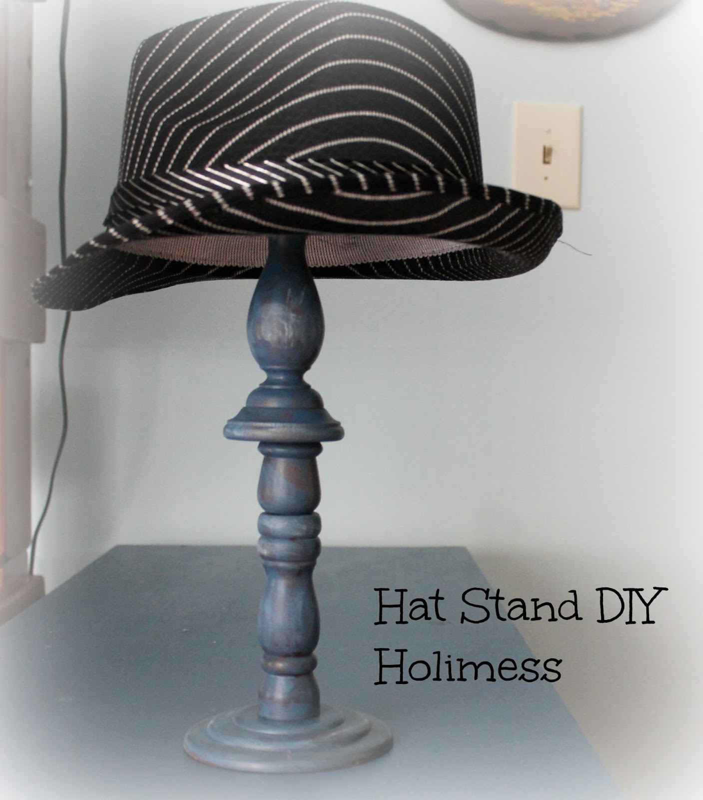 HoliMess Hat Stand DIY holimess-hat-stand-diy