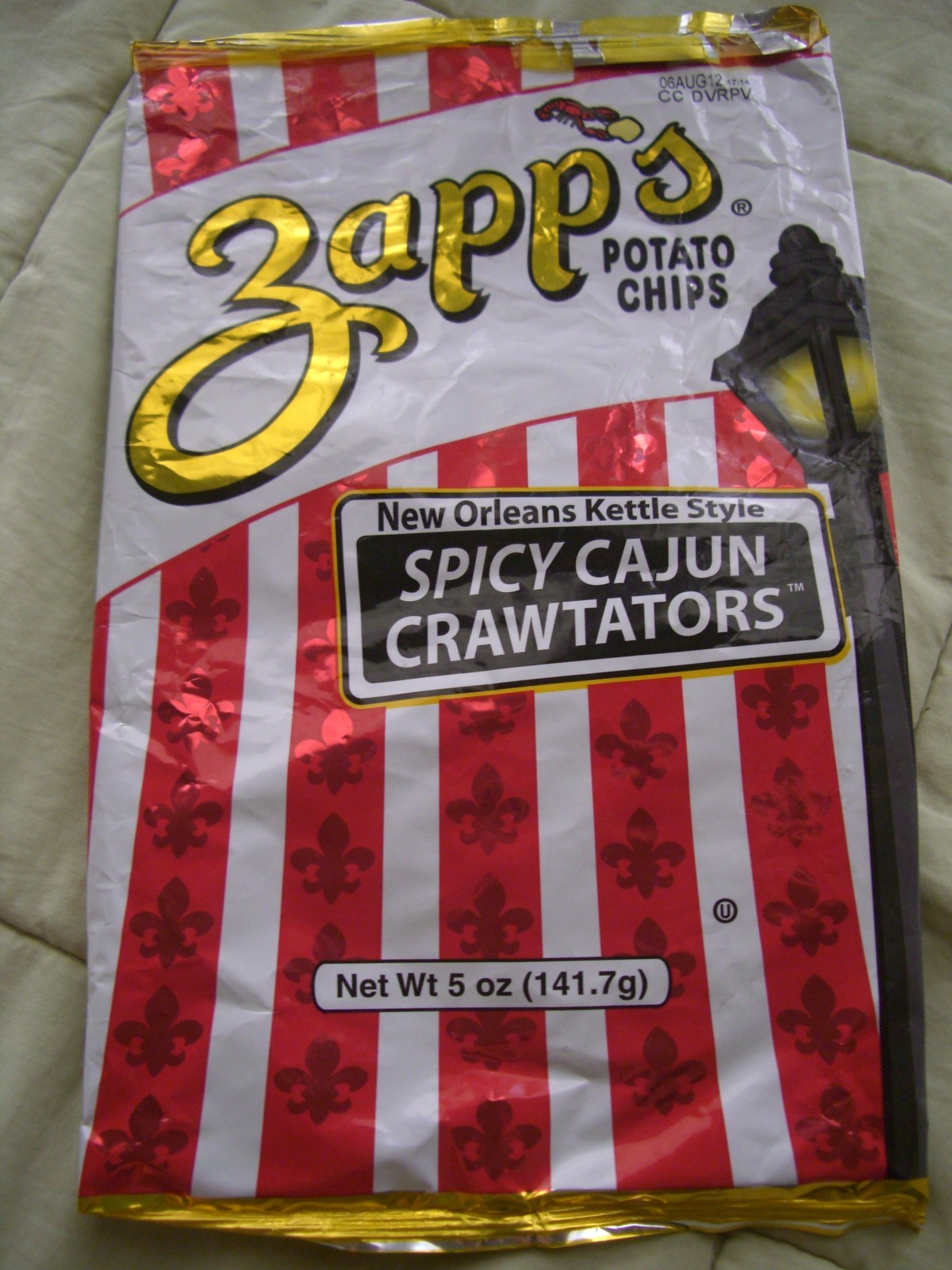 Potato Chips & Beer: Zapp's New Orleans Kettle Style Spicy Cajun Crawtators