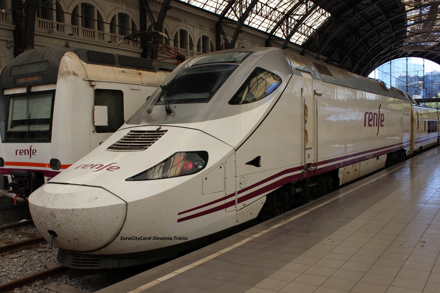 EuroCityCard- Slovenija : [ ESP - Renfe ] Španski vlaki za visoke ...