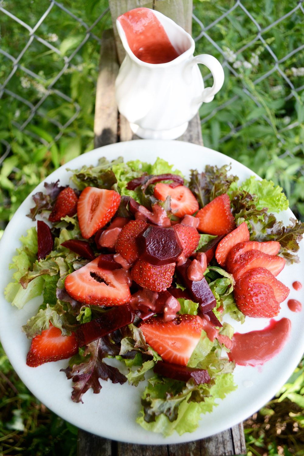 Strawberry and Pickled Beet Salad with Raspberry Balsamic Dressing ...