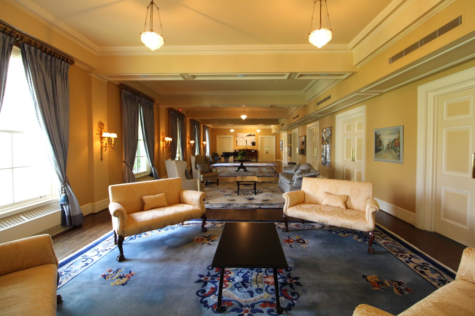 Memorials in Ottawa: Rideau Hall