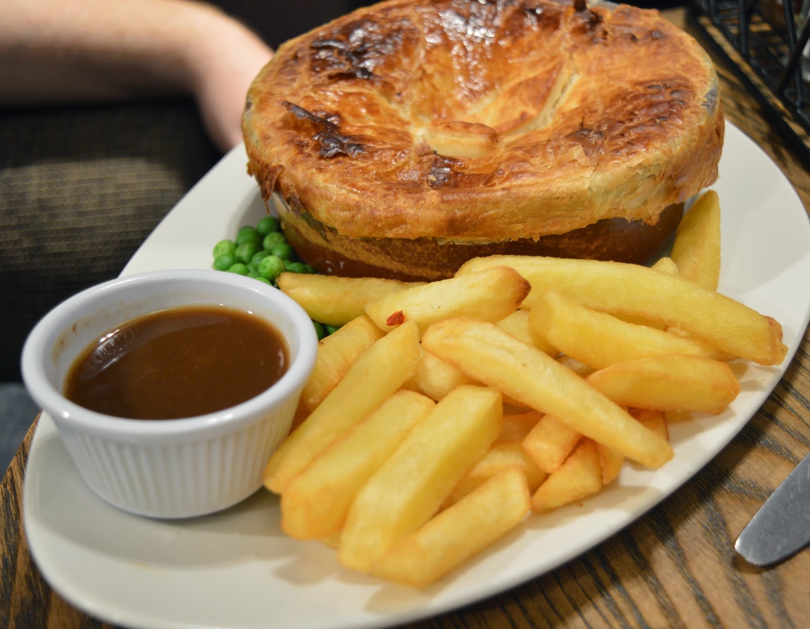 Our top 6 places to eat at Butlin's Bognor Regis | North East Family Fun