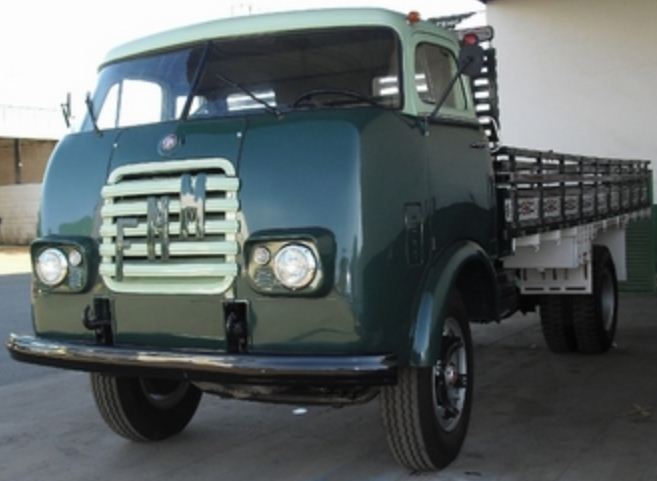 ANOS DOURADOS: IMAGENS & FATOS: IMAGENS - Carro: Caminhão "FNM D-11.000