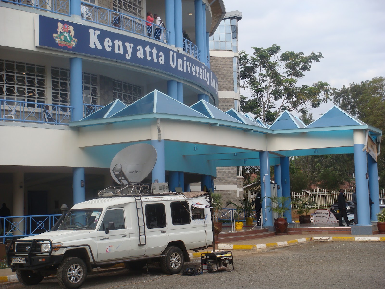 SABA ENTERTAINMENT: CROSS-OVER 101 at KENYATTA UNIVERSITY(Ampitheatre )