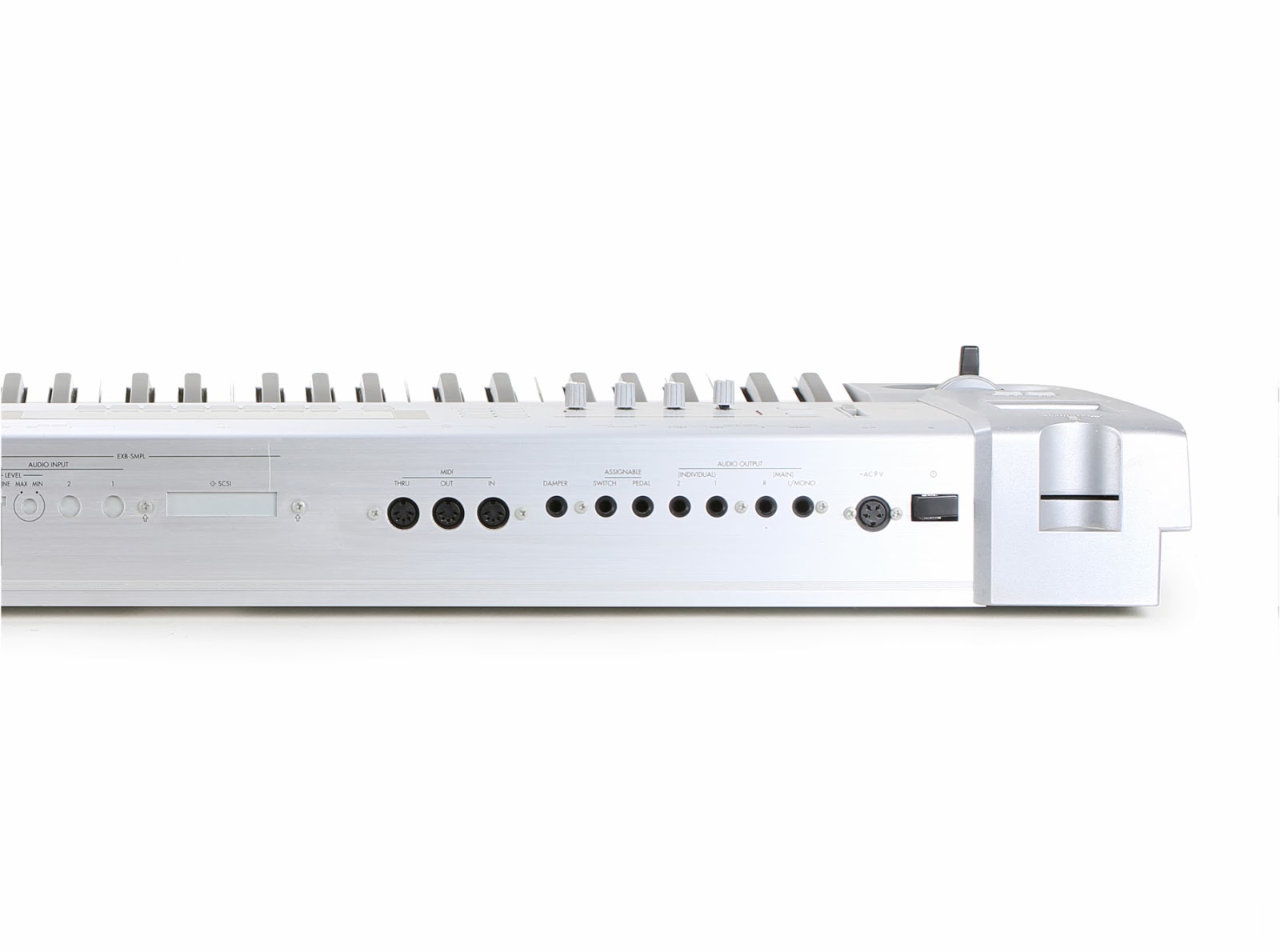 MATRIXSYNTH-B: Korg Triton LE 61 Note Synth Synthesizer