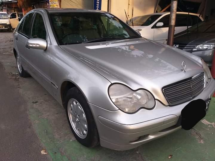 Jual mercy C180 w203 tahun 2001 - LAPAK MOBIL DAN MOTOR BEKAS