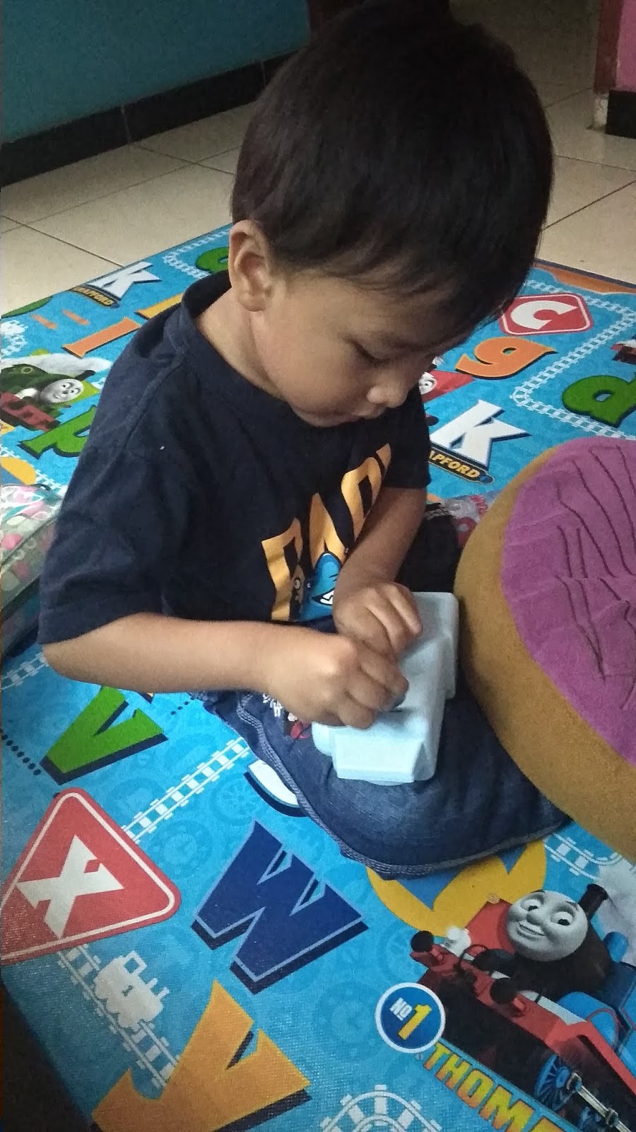3 Cara Mudah dan Simpel Mengajarkan Anak Menabung Sejak Dini 3 Cara Mudah dan Simpel Mengajarkan Anak Menabung Sejak Dini