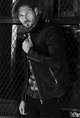 SHADES OF COOL: #SUPERMODEL… WARWICK DENMAN