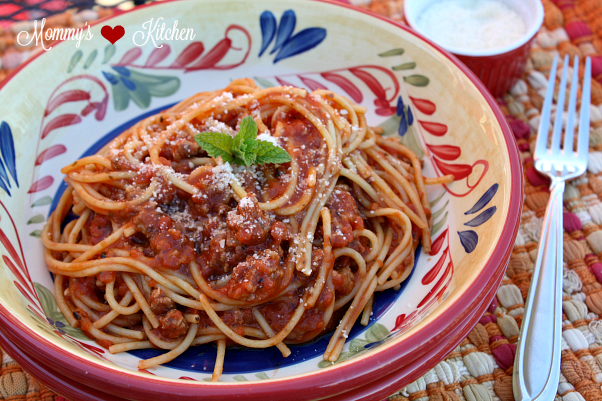 Easy One Pot Spaghetti with Meat Sauce — Mommy's Kitchen