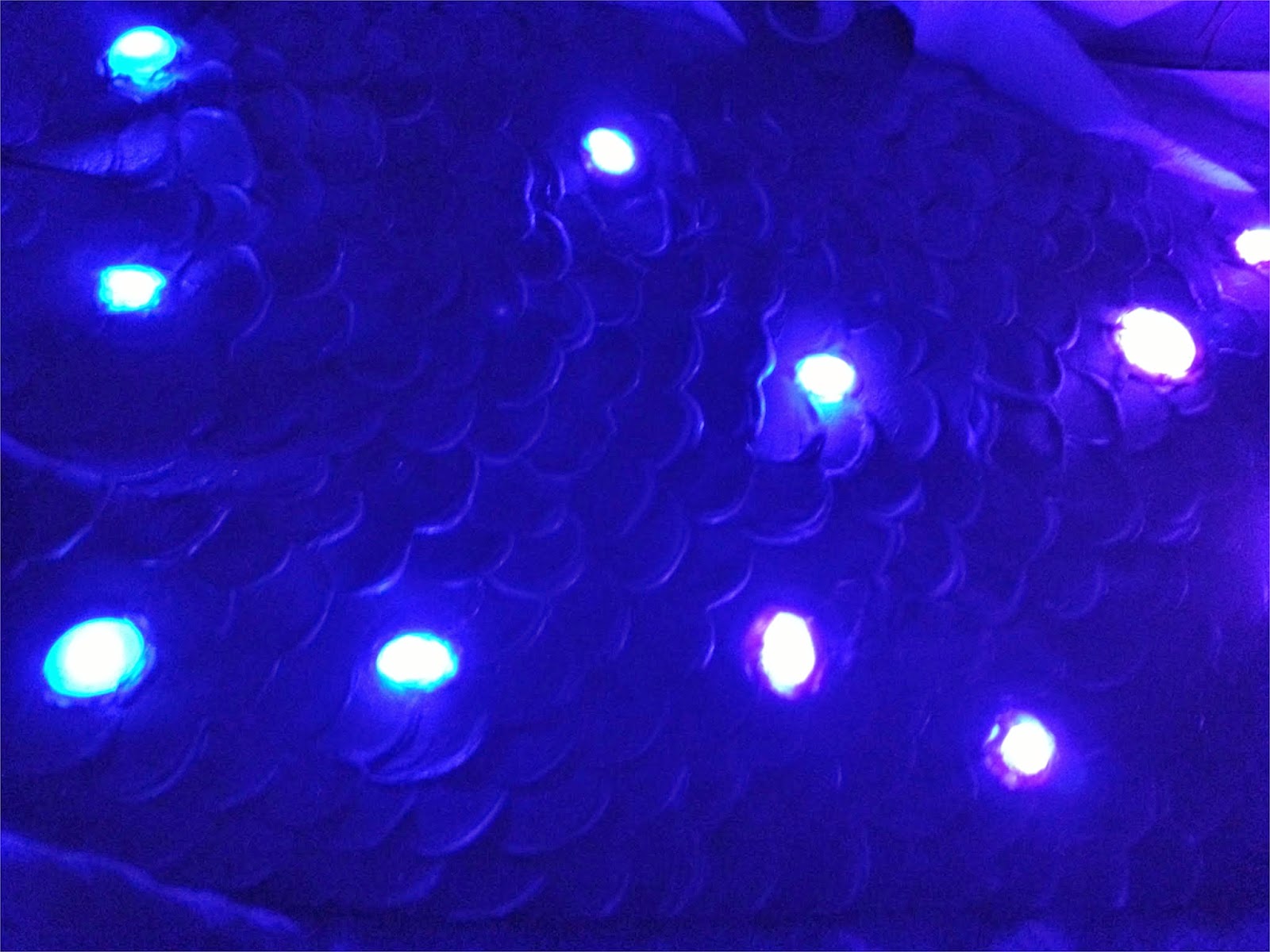 Fire Pixie Happenings: Glimmer the Mermaid -- New tail creation and show offering