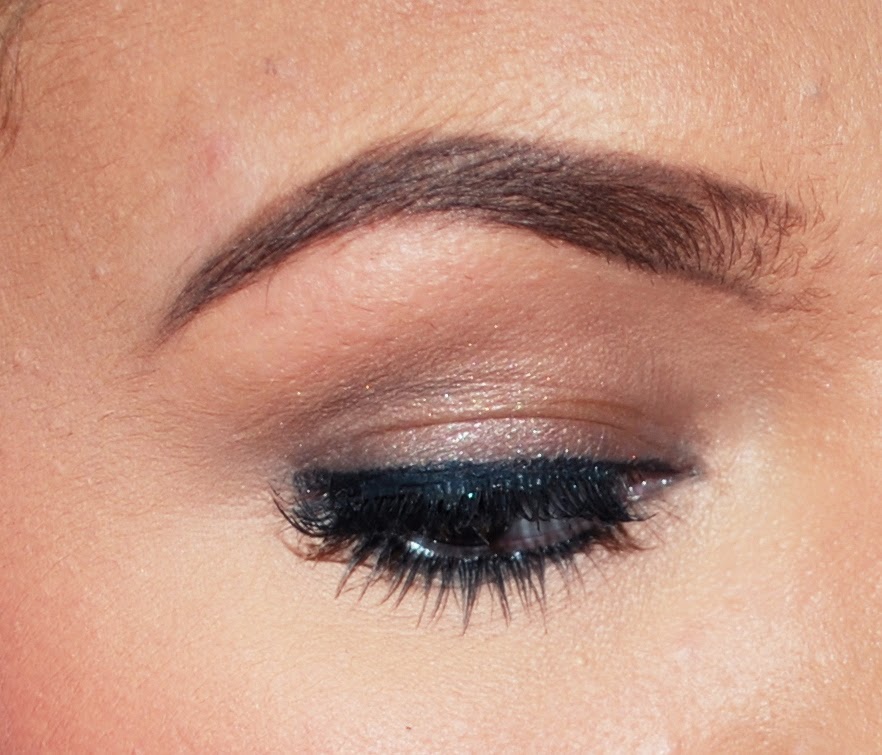 Real Beauty by Emily: Eyebrow Pictorial!