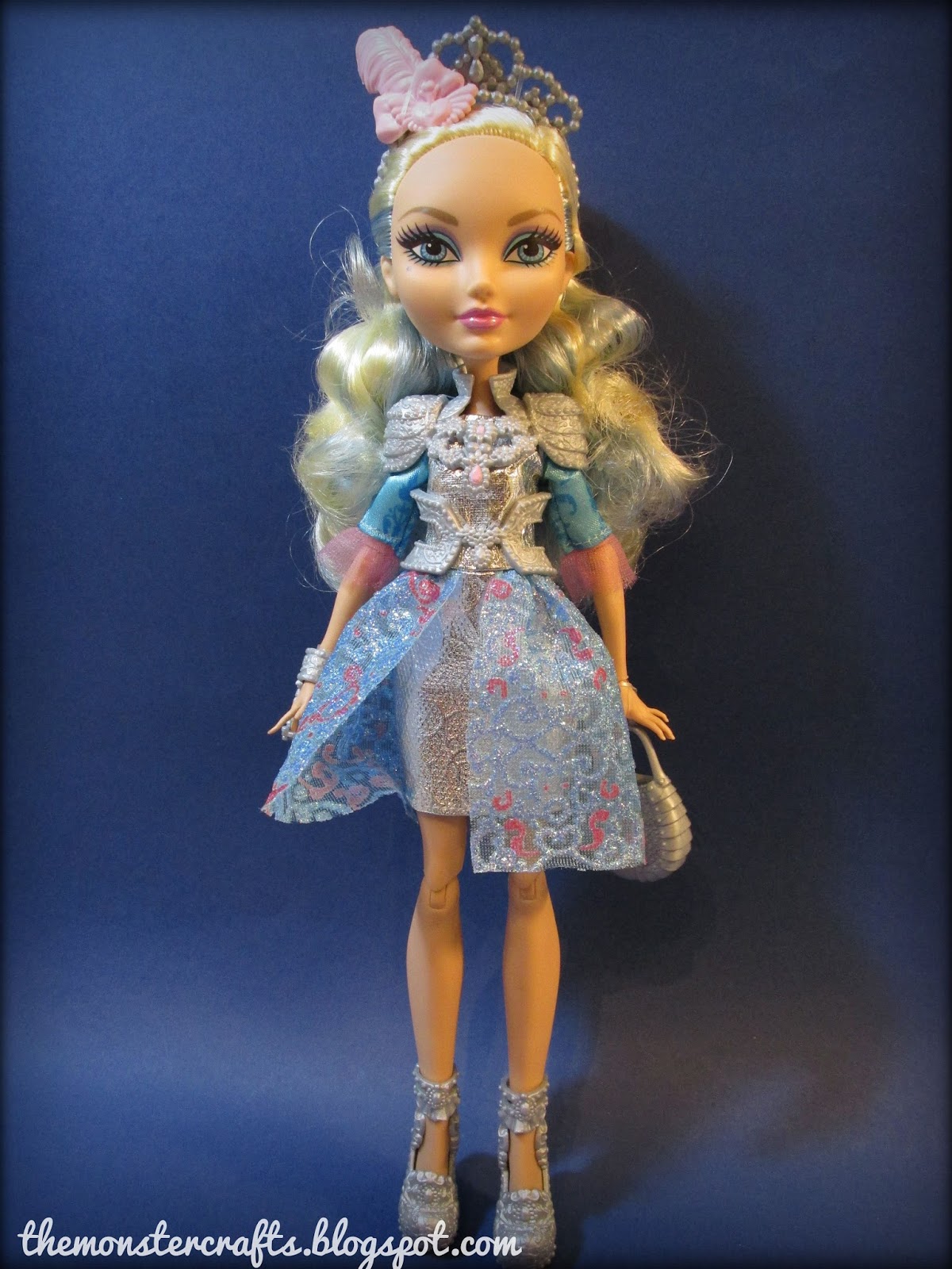 Doll Review: Signature Darling Charming