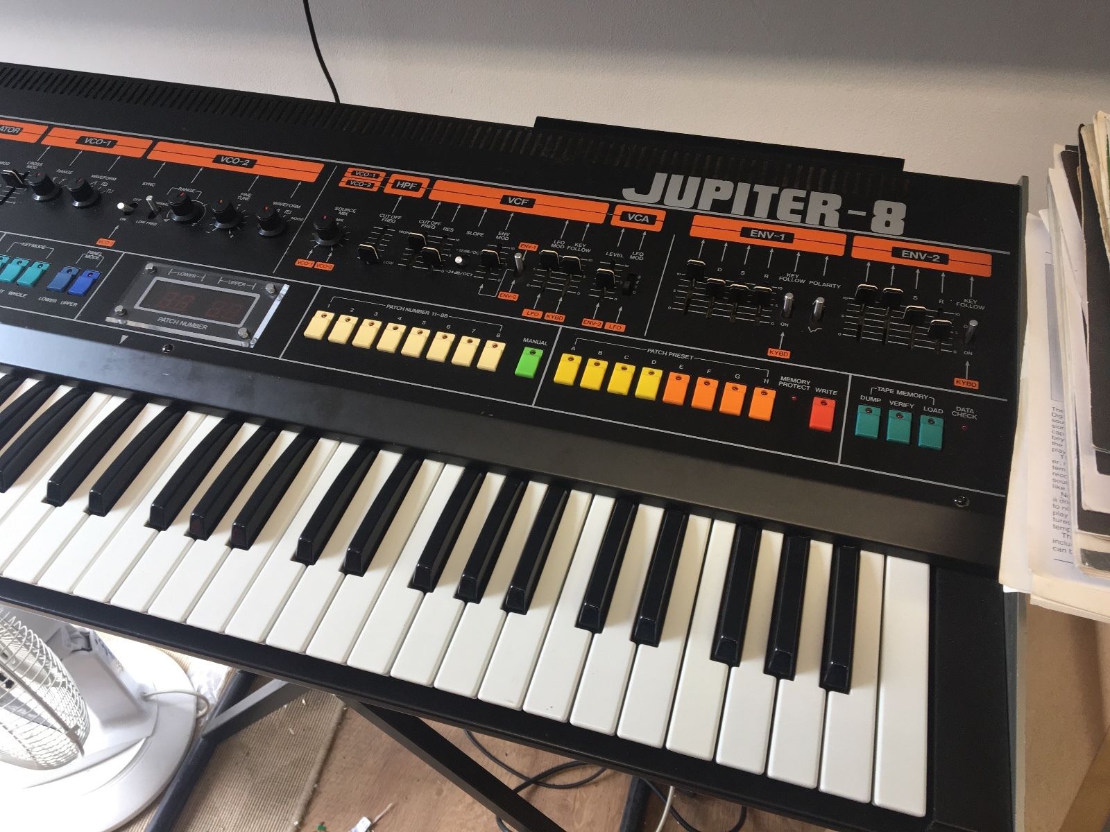 MATRIXSYNTH: Roland Jupiter 8 classic vintage analogue poly synth