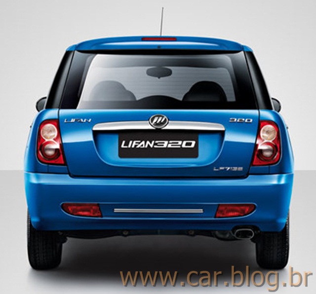 Novo Lifan 320 DX 2012 imita o Mini Cooper por R$ 26.980