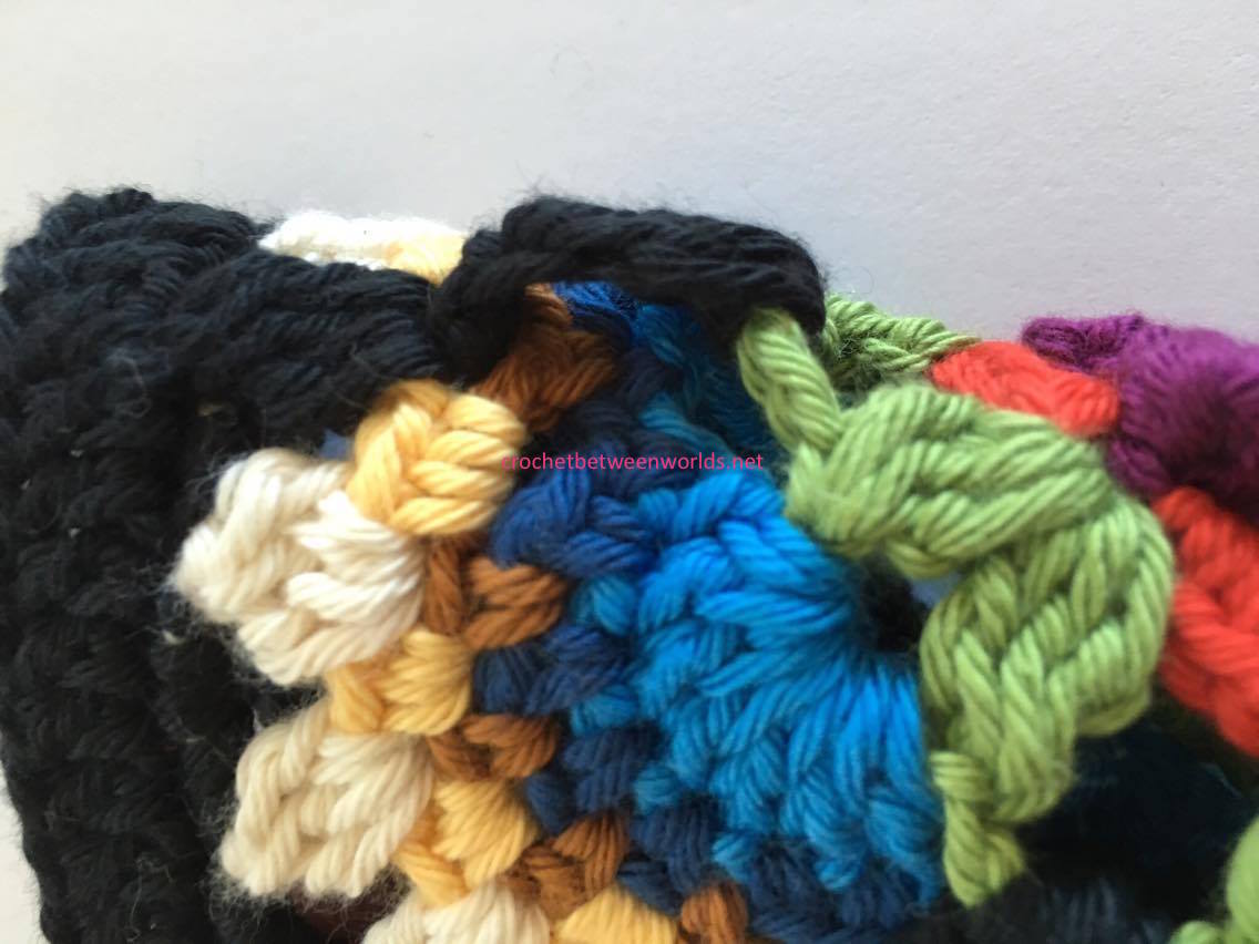 Crochet between worlds: Frida's Flowers CAL - Block 3 - Bird of Paradise