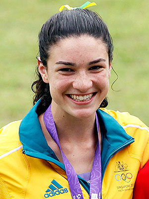Michelle Jenneke with a Unique Warming to the 2012 London Olympics ...