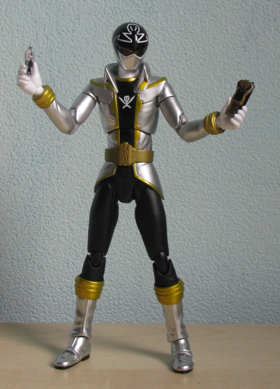 Kelleth's Toku Tea Room: S.H.Figuarts Gokai Silver