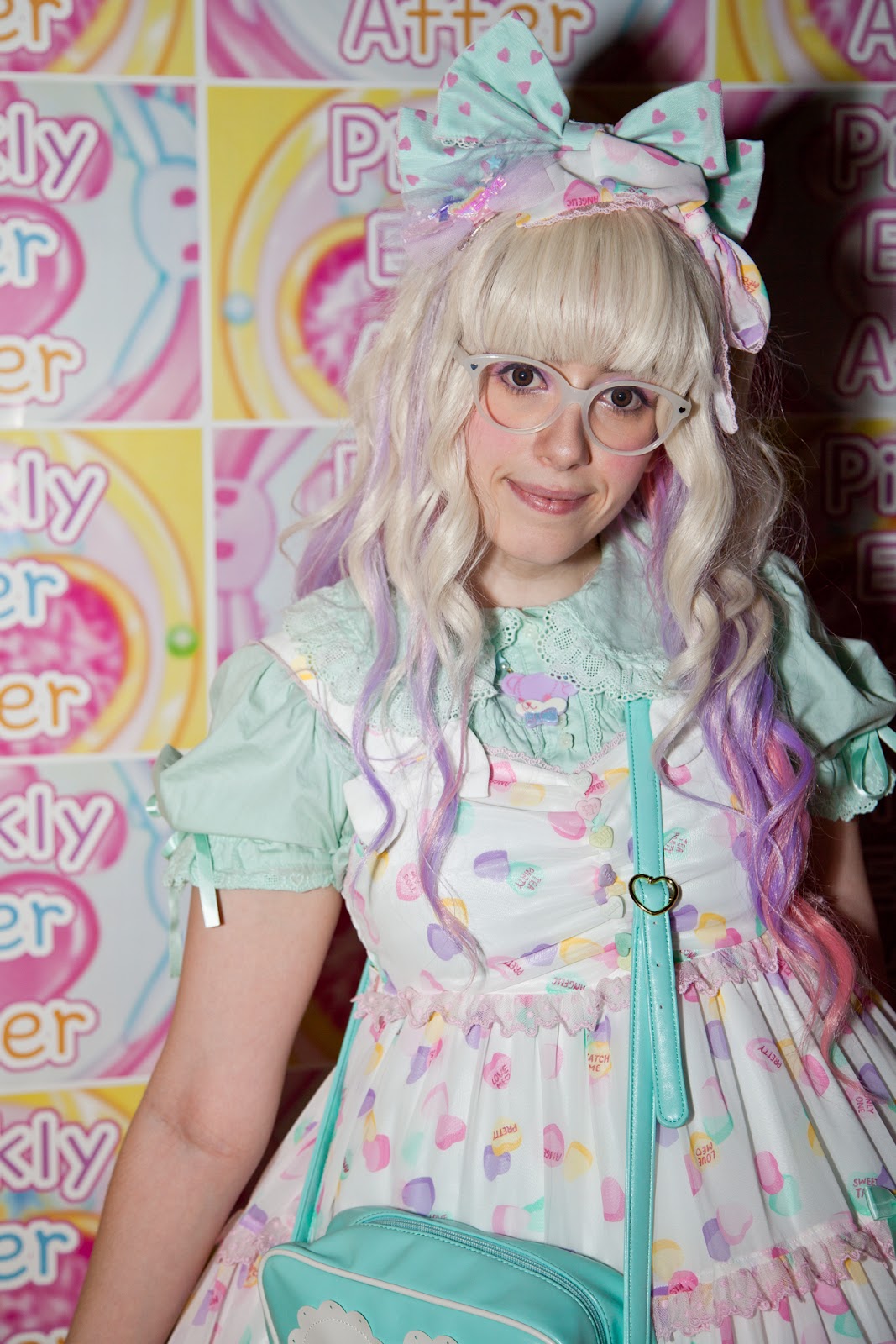 Pinkly Ever After: Pinkly Ever After's 1st Fashion Party; Before 12 O ...