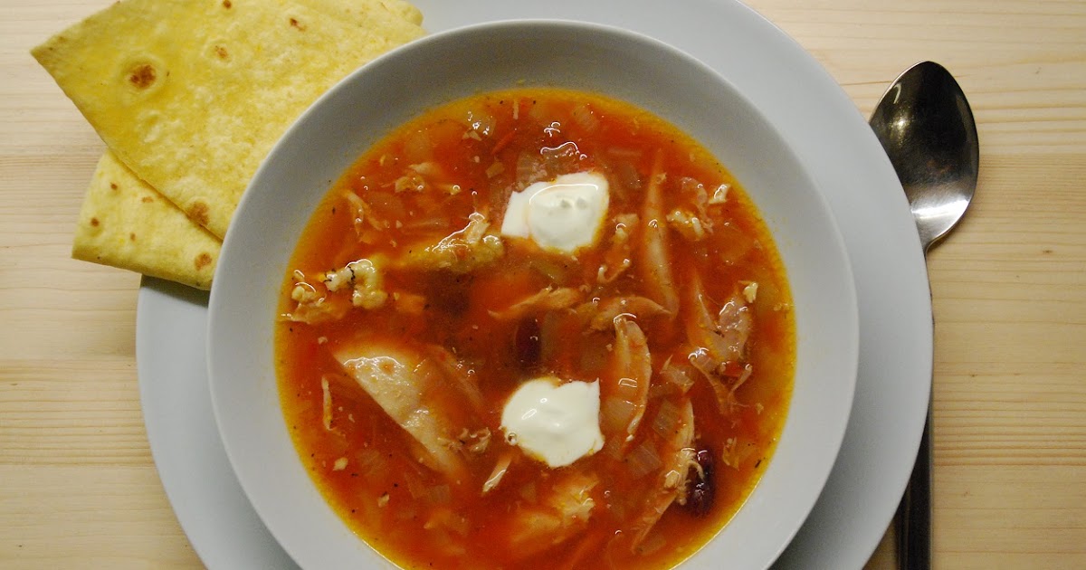 Soupe de poulet à la mexicaine