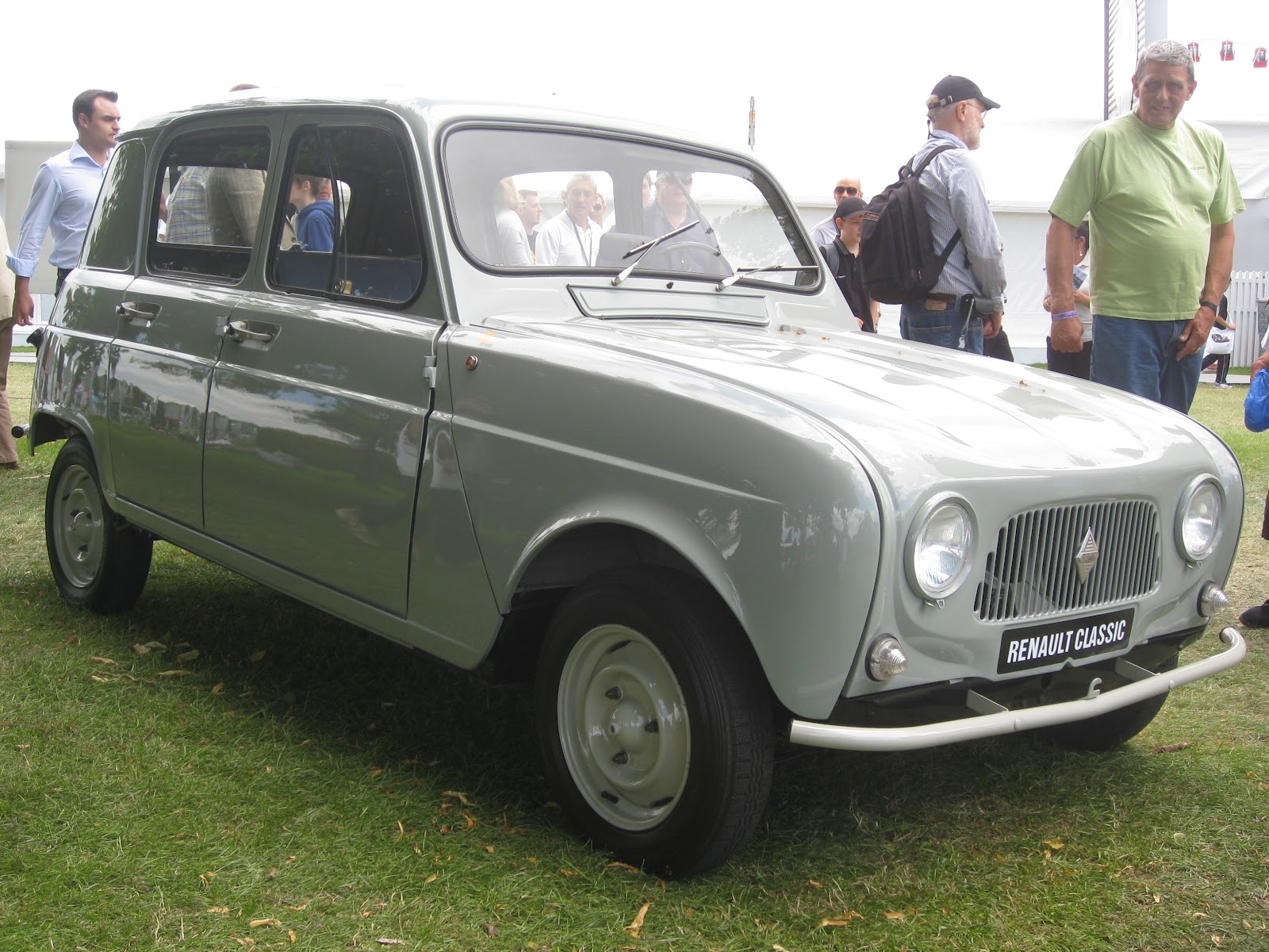 Car News & Views: Forgotten Cars - Renault 3