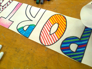 PLÁSTICA EN EL VALLE: Rotulando a todo color