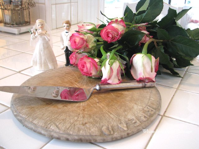 Vintage Wedding Cake server | White Ironstone Cottage