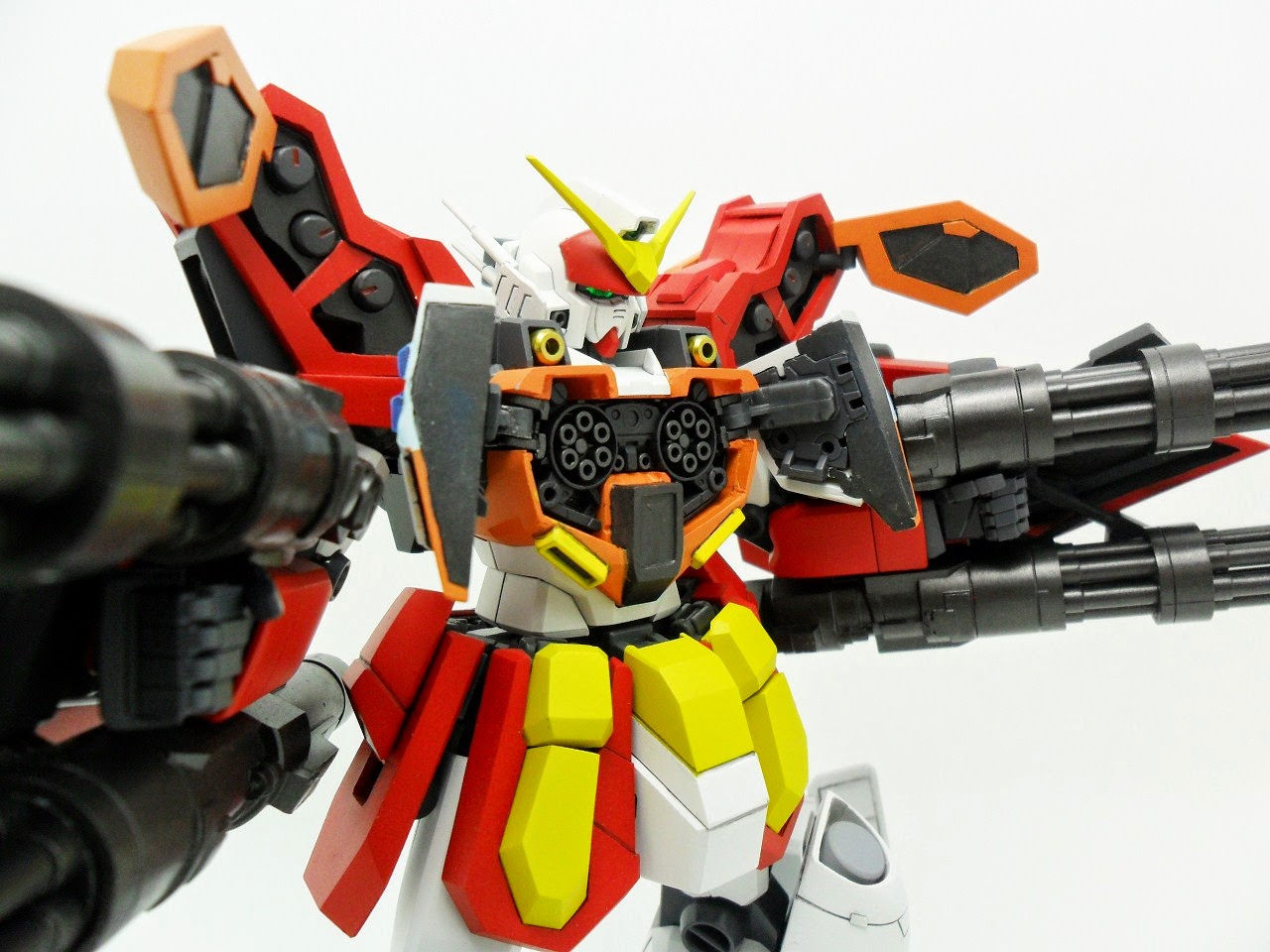 Custom Build: 1/100 Gundam Heavyarms Custom Fantasy Ver.