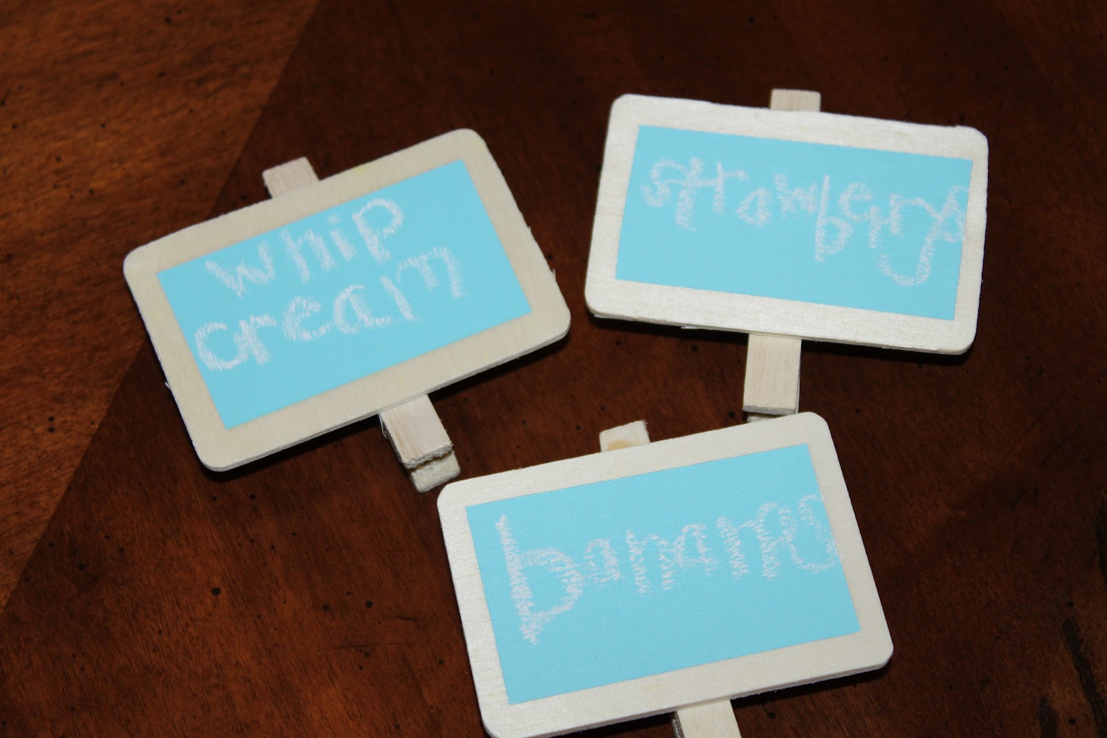 Celebrate Life Everyday: Mini Chalkboard Food Signs