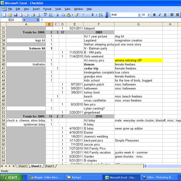 Holley Berry Designs: Scrapbooking Goals for 2012