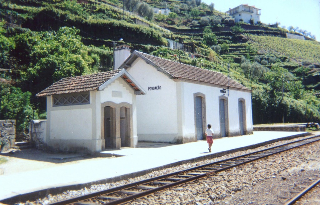 Os Caminhos de Ferro: Linha do Corgo - um pouco de história