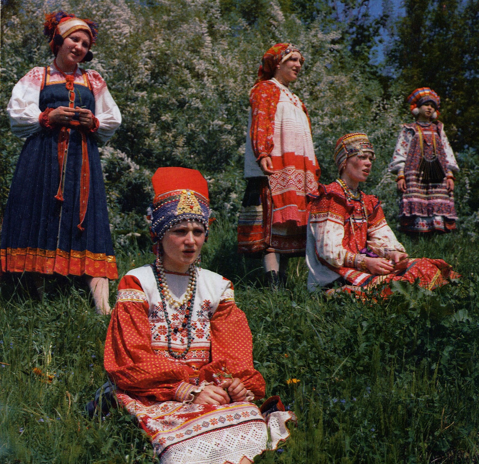Folk costumes from Russia