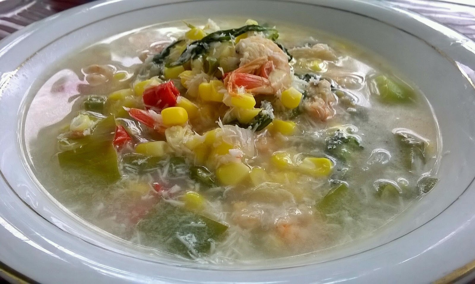 KLIPING Gambar dan Nama Makanan Tradisional Suku Daerah di 34 Provinsi ...