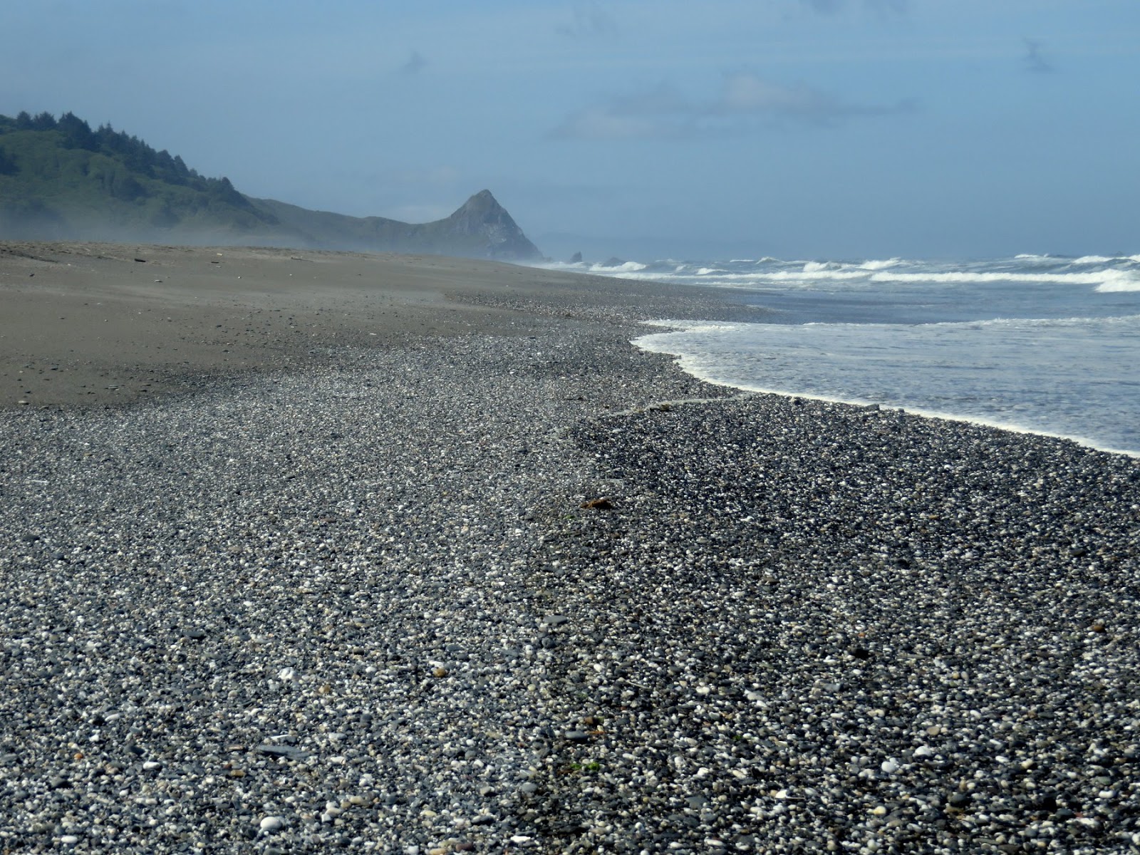 Gravel Beach: Stone Lagoon