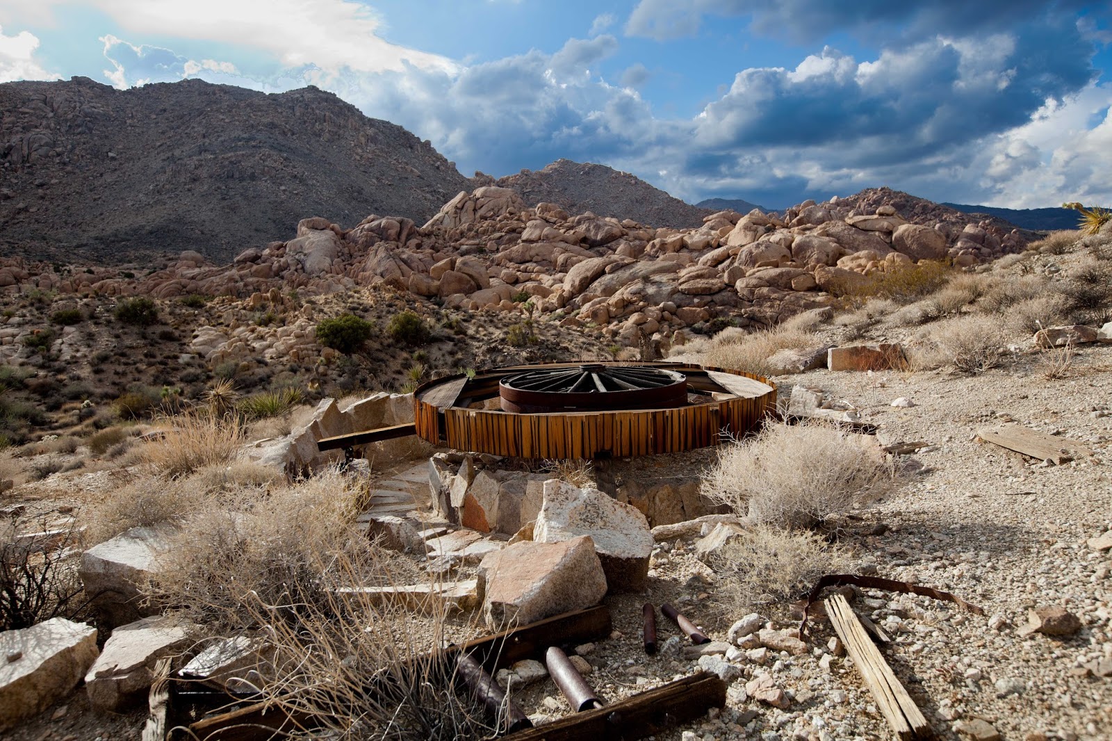 Spare Parts and Pics: Pinto Wye Arrastra (Part 1), Joshua Tree National ...