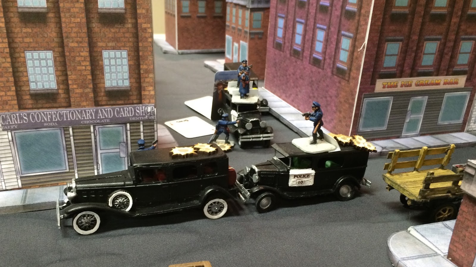 Bob's Miniature Wargaming Blog: The Chicago Way
