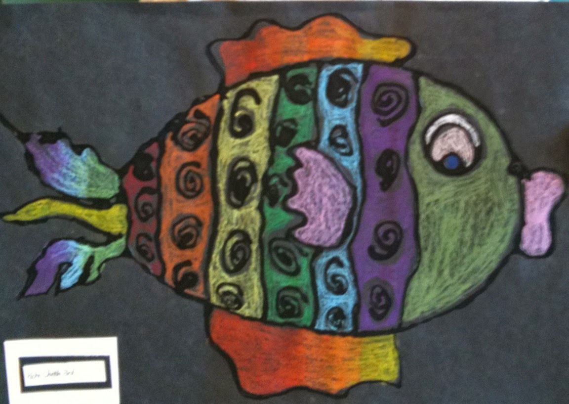 Art Room Blog: 3rd Grade Fish with Black Glue Line...