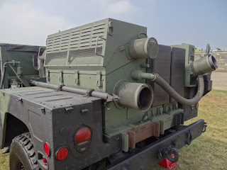 Blair's 軍事,警察及消防攝影: M56 Coyote Smoke Generator 土狼式渦輪發煙車