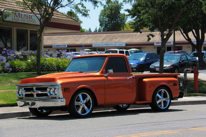 California Streets: San Ramon Street Sighting - 1972 GMC C1500 Stepside ...