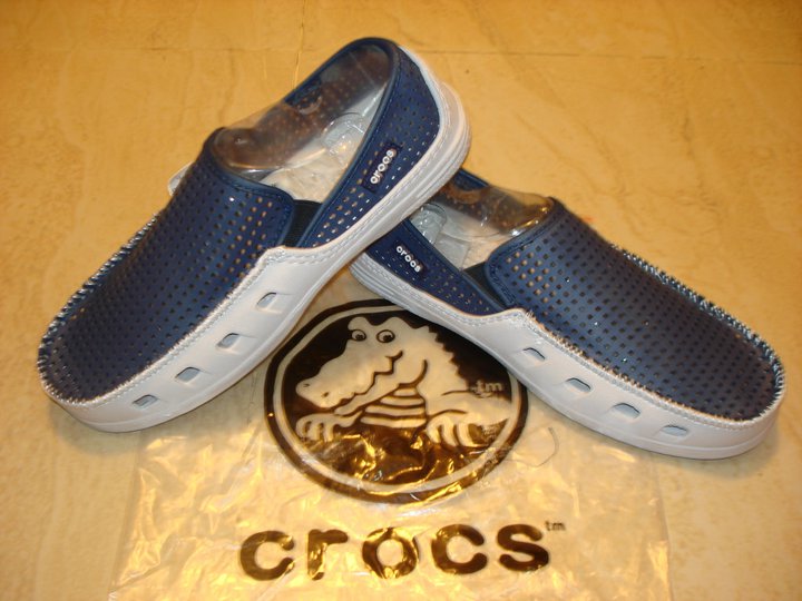 Toko Crocs Online