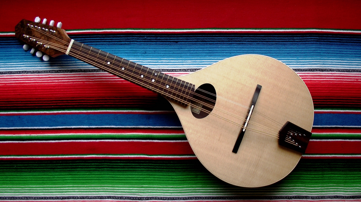 A Luthier's Blog: Peter's Mandola