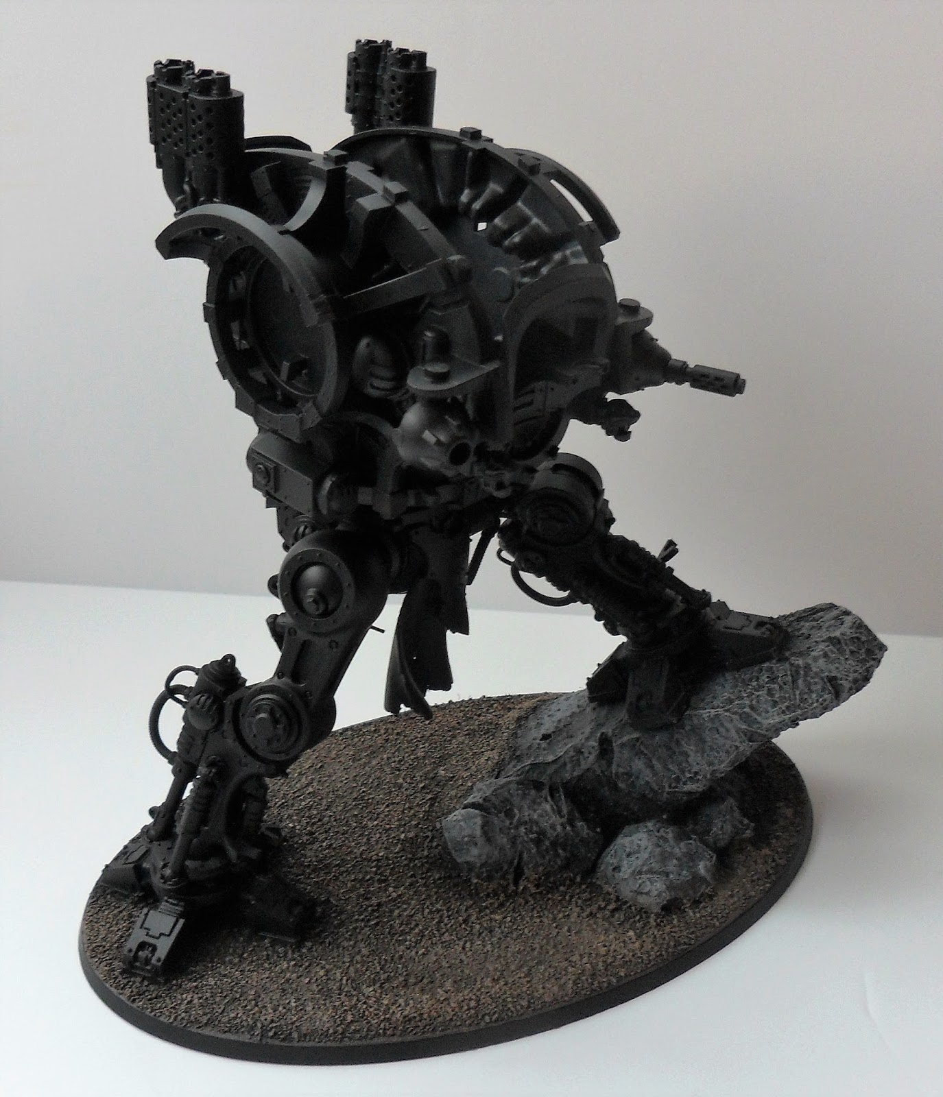 Nemac's 40k: Renegade Knight - Base Completed